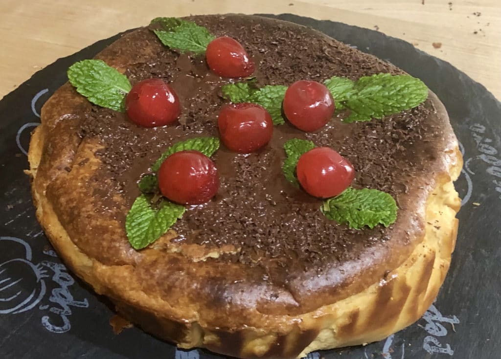 Delicioso cheesecake de turrón
